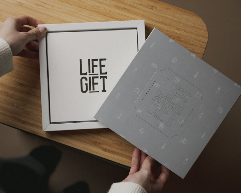 【もらって嬉しい！ご成約記念品】他社と差をつけるアイテム9選 いのちを守る防災カタログ「LIFEGIFT」